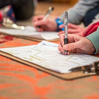 Lesson plan: Rainforest Super Senses | Eden Project