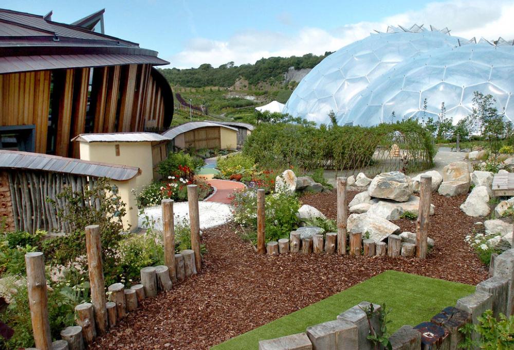 Play spaces for kids | Eden Project